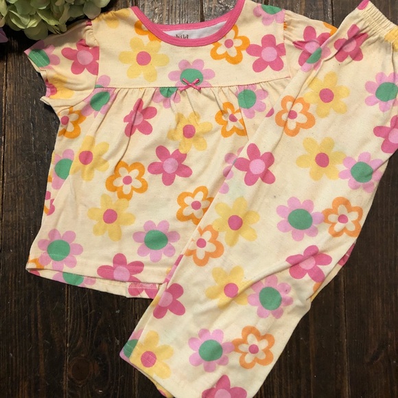 Carter's | Pajamas | Yellow Flower Pajama Set | Poshmark